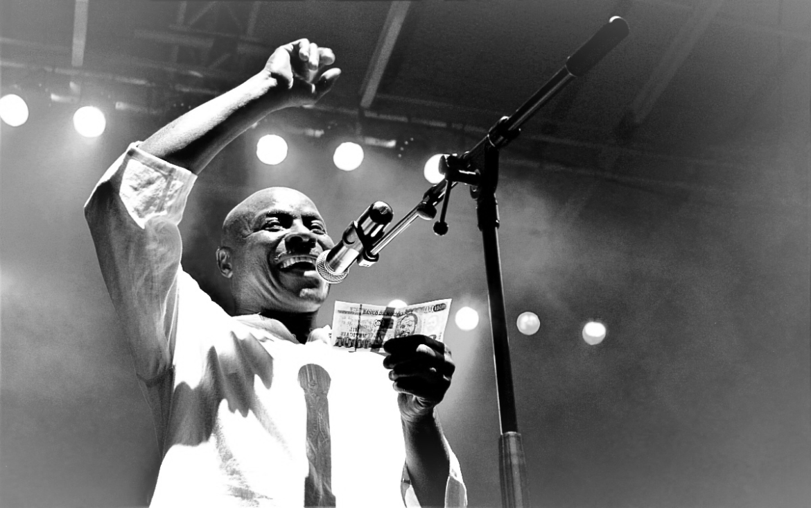 Morreu músico Salimo Muhammad - Jornal Notícias