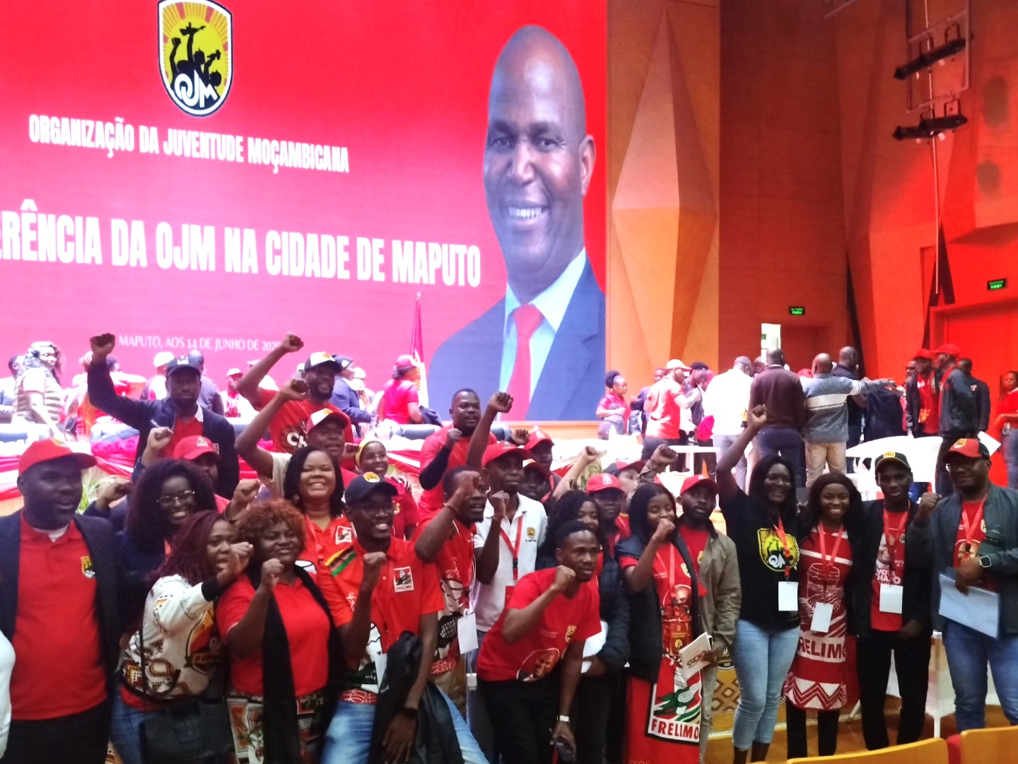 Três candidatos disputam liderança da OJM - Jornal Notícias