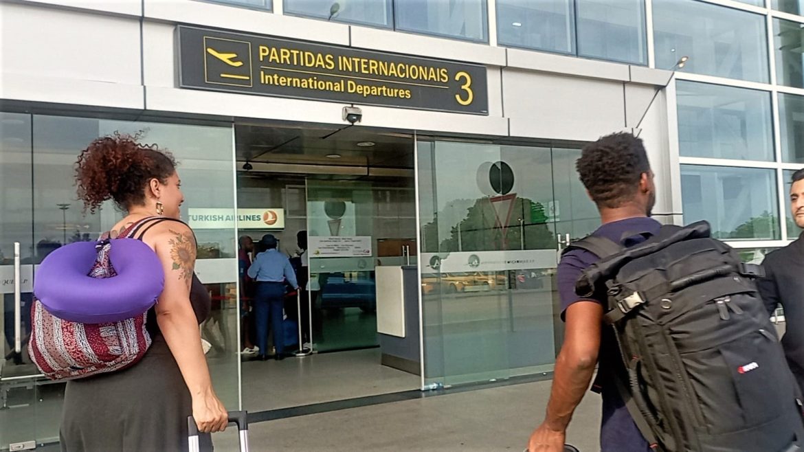 Proibida entrada de artistas sem visto cultural ou desportivo - Jornal ...